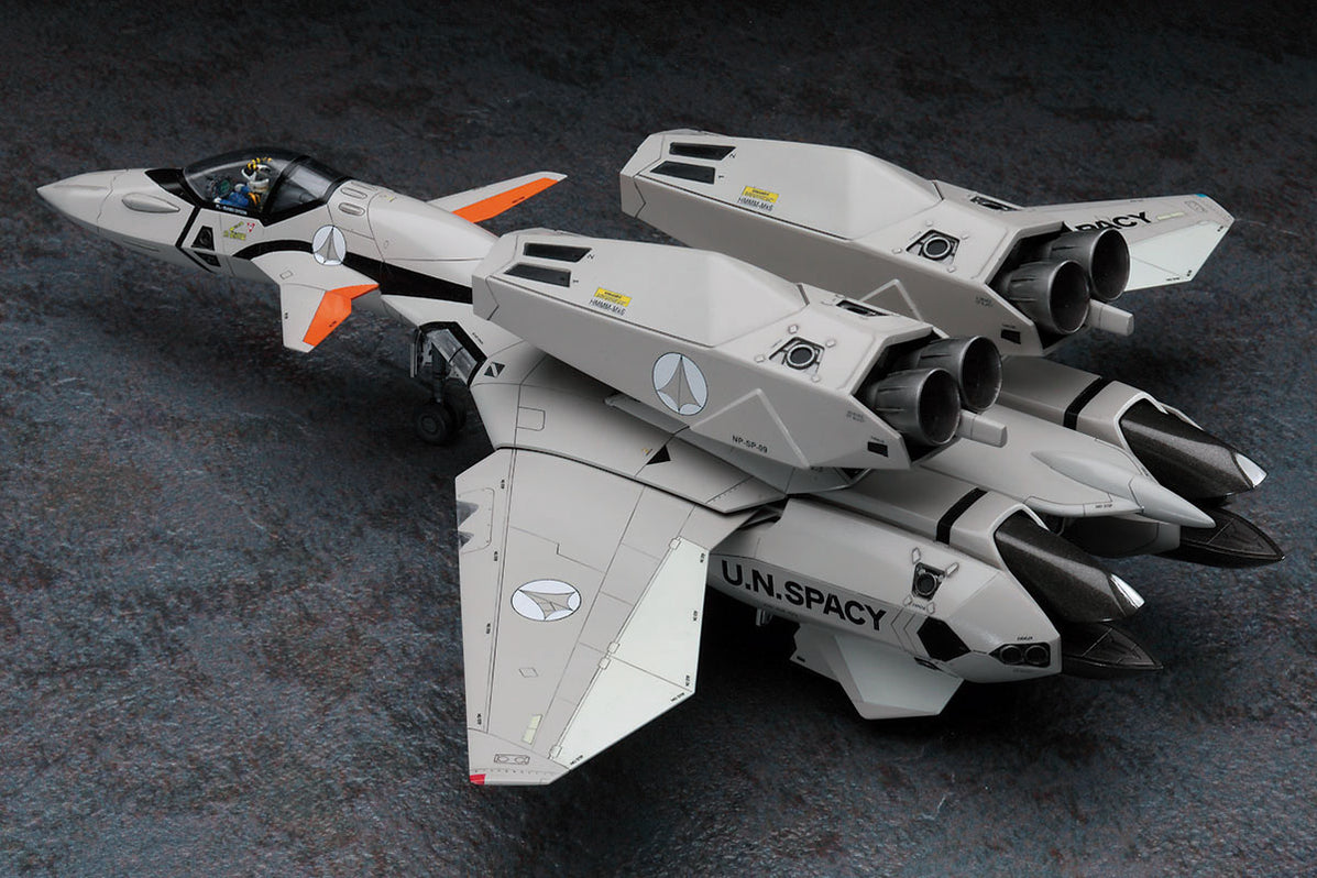 [23] VF-11B Super Thunderbolt - Macross Plus 1/72 — Panda Hobby